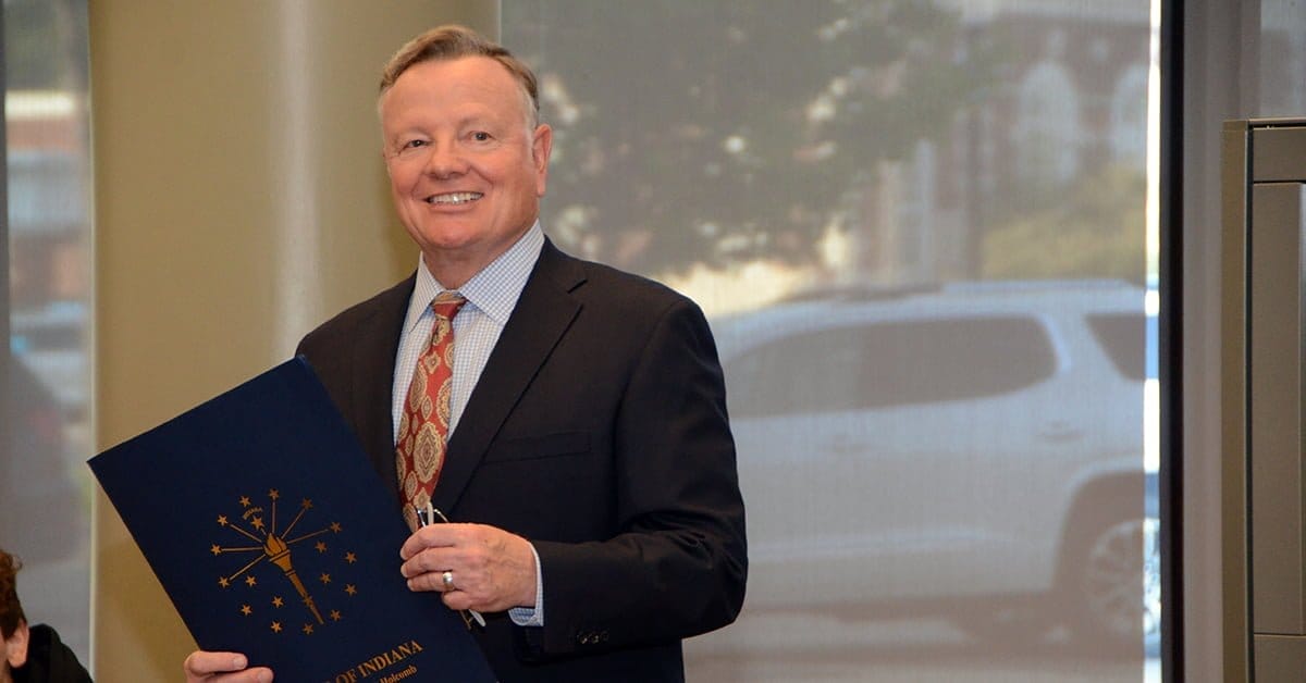 Horizon's Dwight receives Sagamore of the Wabash Award • Northwest ...